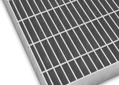 China Iso Galvanised Floor Grating Platform Serrated Metal Grating 0.3MM- 8MM for sale