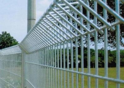 China Decorative Roll Top BRC Welded Wire Mesh Fence 6ft Powder Coated for sale