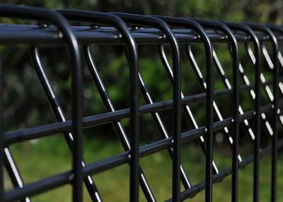 China Garden Roll Top Triangle Bending Brc Welded Mesh Fence Panels Galvanized for sale