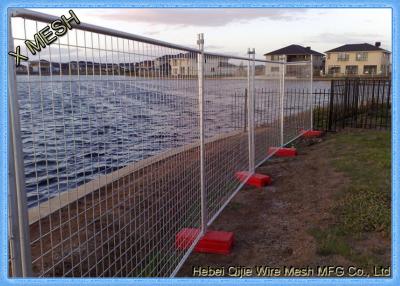 China Hot Dipped Galvanized Temporary Mesh Fencing , Heavy Duty Portable Fence Panels for sale