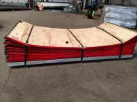 China Self Cleaning Polyurethane Vibrating Sieve Screen Red Color for sale
