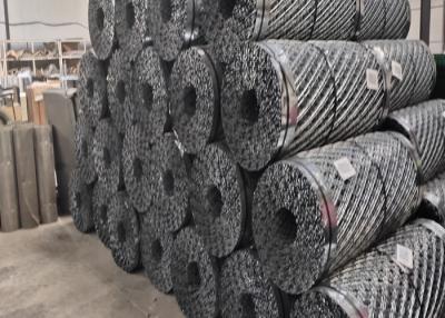 China Welded Razor Mesh Panels with 55 X 200 mm Diamond Distancece for sale