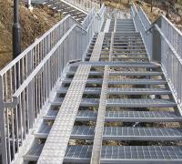 China Stainless Steel Modular Interlocking Steel Grating for Data Centers for sale