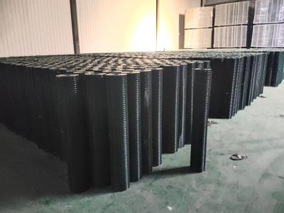 China Electrical Galvanized Welded Wire Mesh 3/8X24bwg0.9X30m for sale