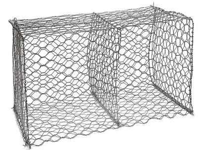 China 2.5mm UV Resistant Polyester Hexagonal Mesh for Erosion Control and Slope Protection for sale