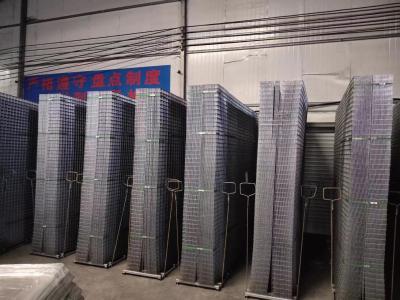 China 2.5mm 3.0mm Hot DIP Galvanized Welded Wire Mesh Panel Steel Wire Mesh Sheet for Construction for sale
