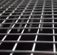 China Black or Galvanized Welded Wire Mesh Panel for sale
