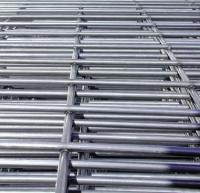 China Heavy Gauge Galvanized Welded Wire Mesh Fence Panel for sale