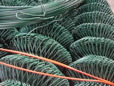 China Factory OEM Cyclone Wire Mesh PVC Hot Dipped Galvanized Chain Link Fence for sale