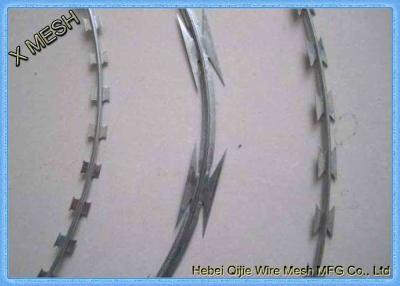 China Electric Galvanized Cross Type Galvanized Barbed Wire For Prison Fence for sale