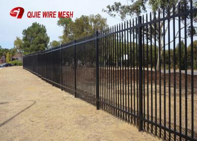 China Galvanized Steel Spear Top Security Fencing Heavy Duty 2 Rail Powder Coated for sale