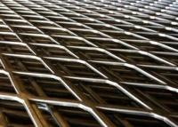 China 4x8 5x10 Expanded Metal Mesh Sheets - Diamond Pattern 0.3-15mm Thickness for Industrial and Architectural Applications for sale