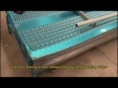 Stainless 2MM Galvanized Steel Grating 240 * 4020MM / Anti Slip Tread Plates