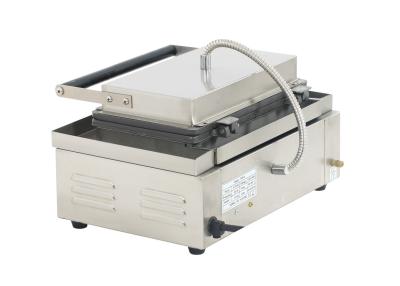 Cina 220V-240V Voltage Hot Dog Lolly Waffle Maker Machine per non attaccare mais croccante siamese in vendita