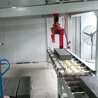 High Capacity Clamp Loading Unloading System Machine With Stacking