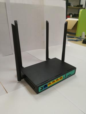 中国 SIMのカード スロットが付いているFDD TDD 4G LTE Wifiのルーター4のアンテナ128MB RAM 16MBのフラッシュ 販売のため