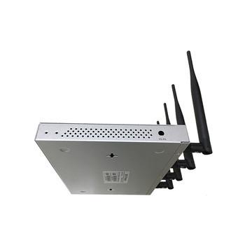 Cina Router a due bande senza fili DC12V ad alta velocità 2.5A di 4G LTE con la funzione di QoS VPN della parete refrattaria in vendita