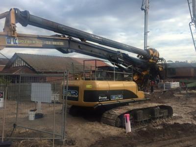 Cina Accatastamento idraulico Rig Max di KR125C. Coppia di torsione di perforazione 125kN.m di profondità 43m del diametro 1300mm in vendita