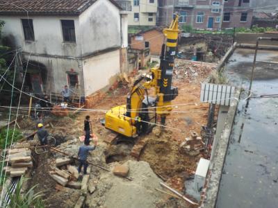 中国 16mの最高の鋭い深さ1.2mの直径KR50のための1.1mシリンダー打撃の油圧積む装備 販売のため