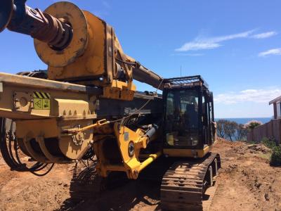 中国 安定性が高い試錐孔の訓練CAT 320Dの掘削機のシャーシのためのKR125 1.3mの最高の鋭い直径の油圧積む装備 販売のため
