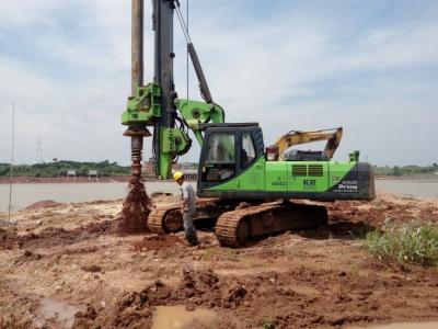China Perfuração giratória Rig With Caterpillar Chassis Depth de KR150C diâmetro de 52 M 1500 milímetros de torque 50 kN.m à venda