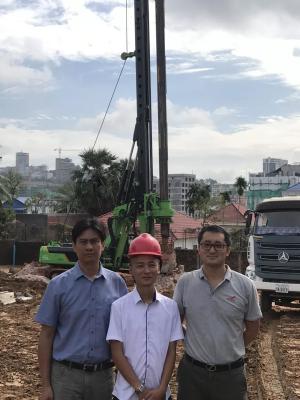 中国 基礎油圧積む装備の直径2500mmの深さ54m 販売のため