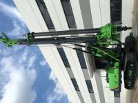 China Electric Core Drill Piling Rig Machine 15KN Crawler Mounted For Blasting Hole for sale