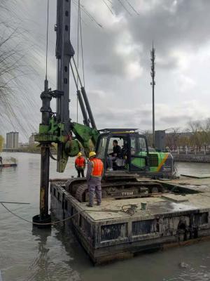 China profundidad de perforación que llena hidráulica 75m/Min de 90kN Rig Machine los 28m en venta