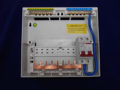 Cina Contenitore di combinatrice di CC di protezione di sistema di rendimento elevato 30A 63A PV MDJB PV in vendita