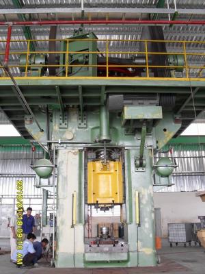 中国 630ton 影響の結合の出版物、空気の摩擦手回し締め機の鉄の金属 販売のため