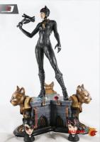 China Custom Batman Resin Figure High Quality Handcrafted Anime Statue 1 Piece Customizable for sale