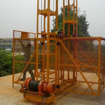 China Alzamiento de la construcción SSE100 para la construcción de edificios/la capacidad 1000kg 1ton del elevador del edificio en venta