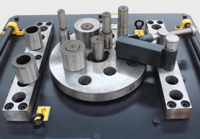 Cina Piegatrice automatica del tondo per cemento armato dei semi di GW40A 40mm con il motore elettrico del rame 4KW in vendita