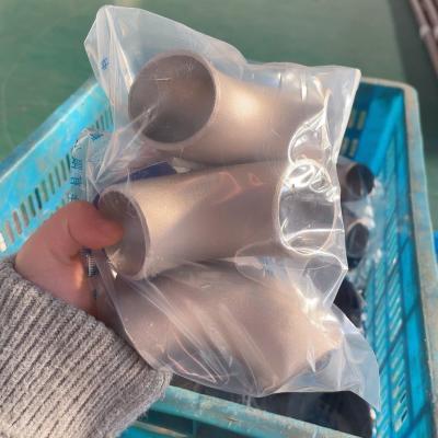 China Metal Butt Weld Elbow Copper Nickel Alloy PIpe Fittings Tee For Air Conditioner for sale
