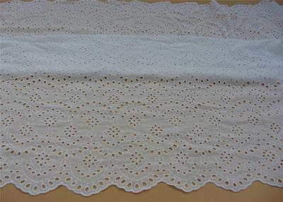 Cina Tessuto d'annata chimico 100% del pizzo del cotone dell'occhiello per signora Shirt ed elettricità statica del vestito anti in vendita