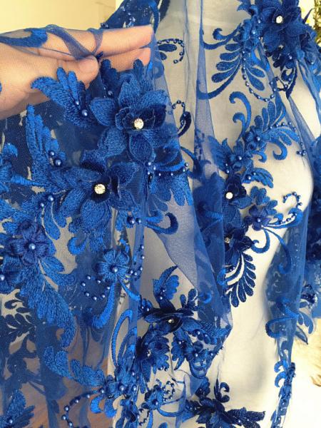 el diamante artificial 3D goteó la tela de Tulle, tela bordada del cordón del azul real para el vestido nupcial