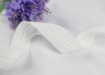 Cina Il pizzo ricamato cotone bianco dell'occhiello sistema il nastro del pizzo del cotone per il mercato di modo in vendita