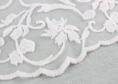 Cina Tessuto ricamato floreale del pizzo della maglia, pizzo smerlato Tulle del vestito da sposa dal bordo in vendita