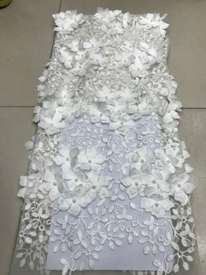 Cina Il fiore del poliestere 3D che Cording il pizzo ricamato ha bordato il tessuto di maglia per il tessuto in vendita