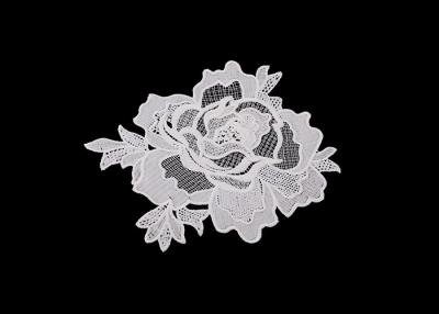 China Kundenspezifische wasserlösliche Spitze-Ordnungs-Kragen-Applikation der Blumen-Spitze/3D mit OEKO - Tex zu verkaufen