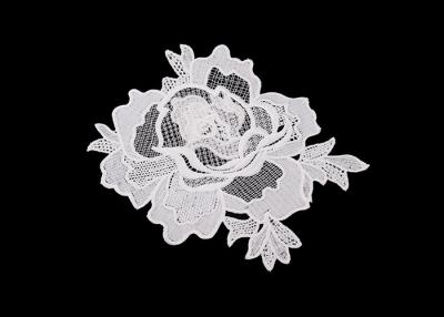 China Kundenspezifische wasserlösliche Spitze-Ordnungs-Kragen-Applikation der Blumen-Spitze/3D mit OEKO - Tex zu verkaufen