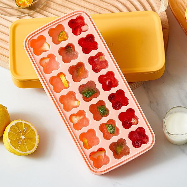 Quality Resuable Four Leaf Clover Personalized Silicone Ice Cube Mold 4 Colors for sale
