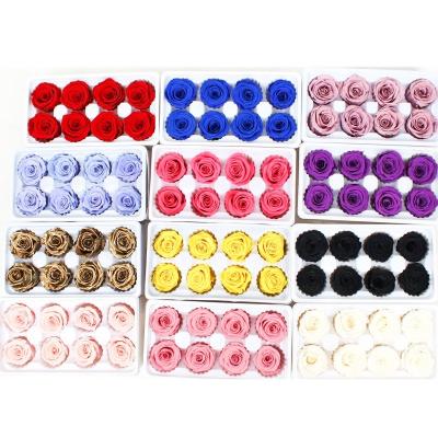 Cina Capolini dorati di DIY Rosa gialla 4-5cm per la decorazione dell'interno in vendita
