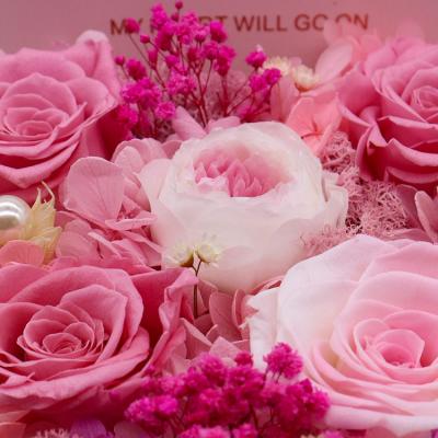 Cina Il cuore magico del cubo ha modellato il contenitore di fiore, rose conservate in scatola del cuore in vendita
