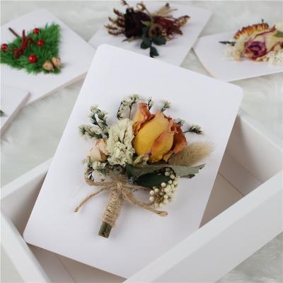 Cina Belle cartoline d'auguri secche fatte a mano dei fiori per la decorazione nozze/della casa in vendita