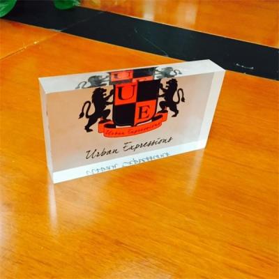 China Factory wholesale design acrylic business gift paperweight for sale