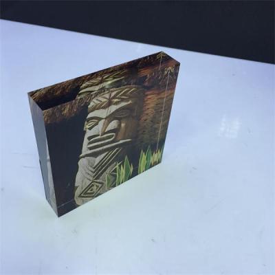 China Customized Cube Clear Acrylic Block for Holiday Souvenirs for sale