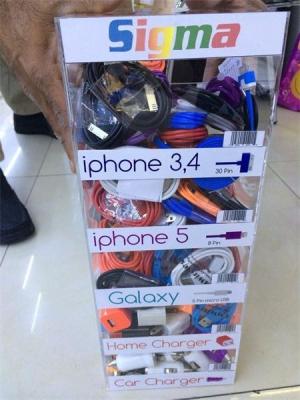 China New Products high clear acrylic display box for home charger for sale