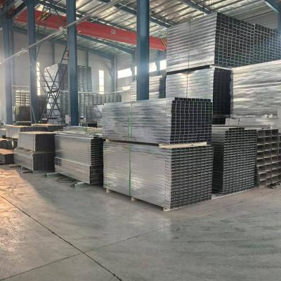 Cina Metodo di installazione di viti vassoio di cavi galvanizzati per l'organizzazione di fili all'aperto in vendita