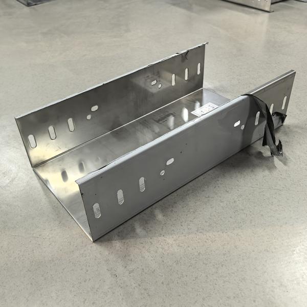 Quality Stainless Steel Chromium Trough Type Cable Tray Channel 1.2mm-2.5mm Thickness for sale
